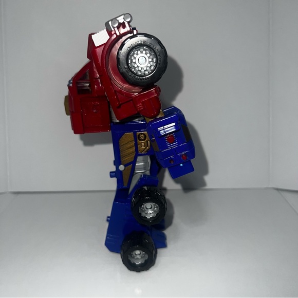 Hasbro | Toys | Vintage 20 Transformers Optimus Prime Redblue Truck ...